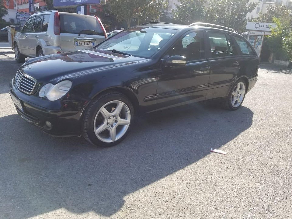 Mercedes -Benz C220 Cdi - Redi Auto Vetura