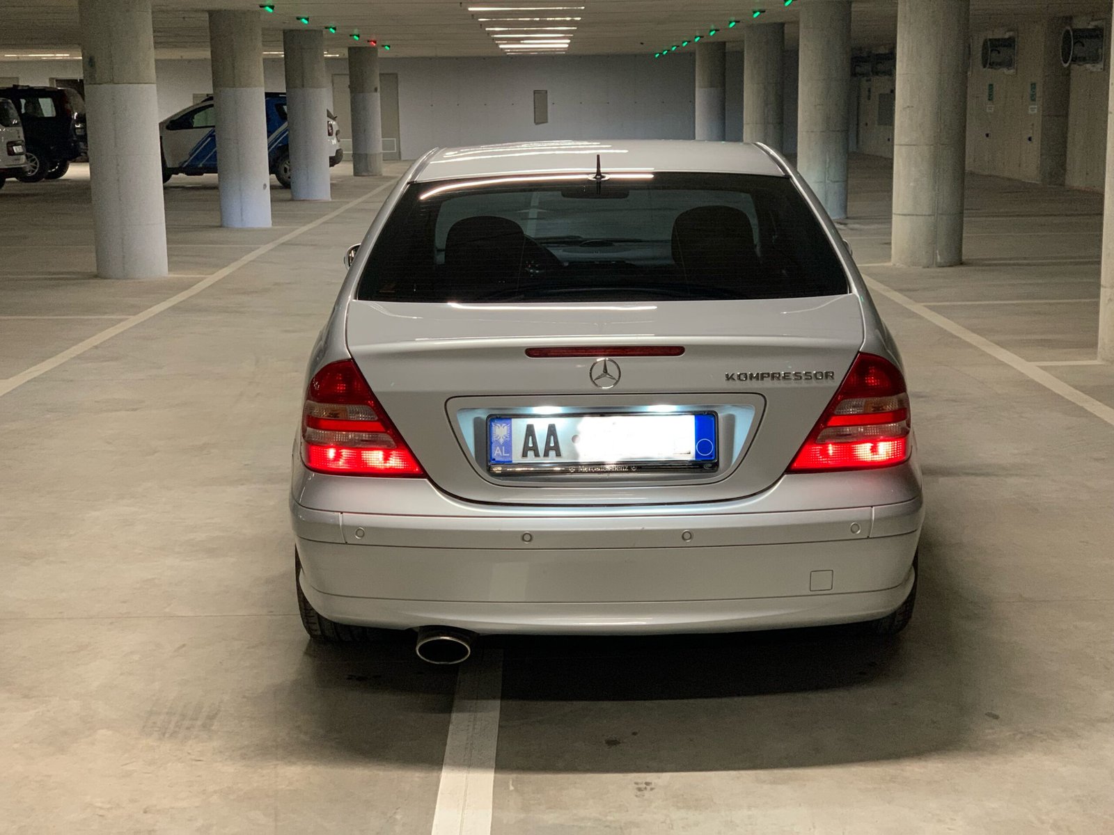 Mercedes Benz C 180 Kompressor - Redi Auto Vetura
