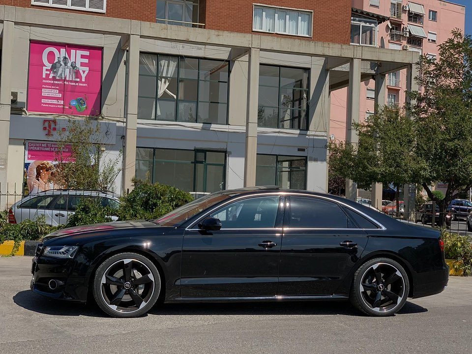 AUDI A8 MATRIX - Redi Auto Vetura
