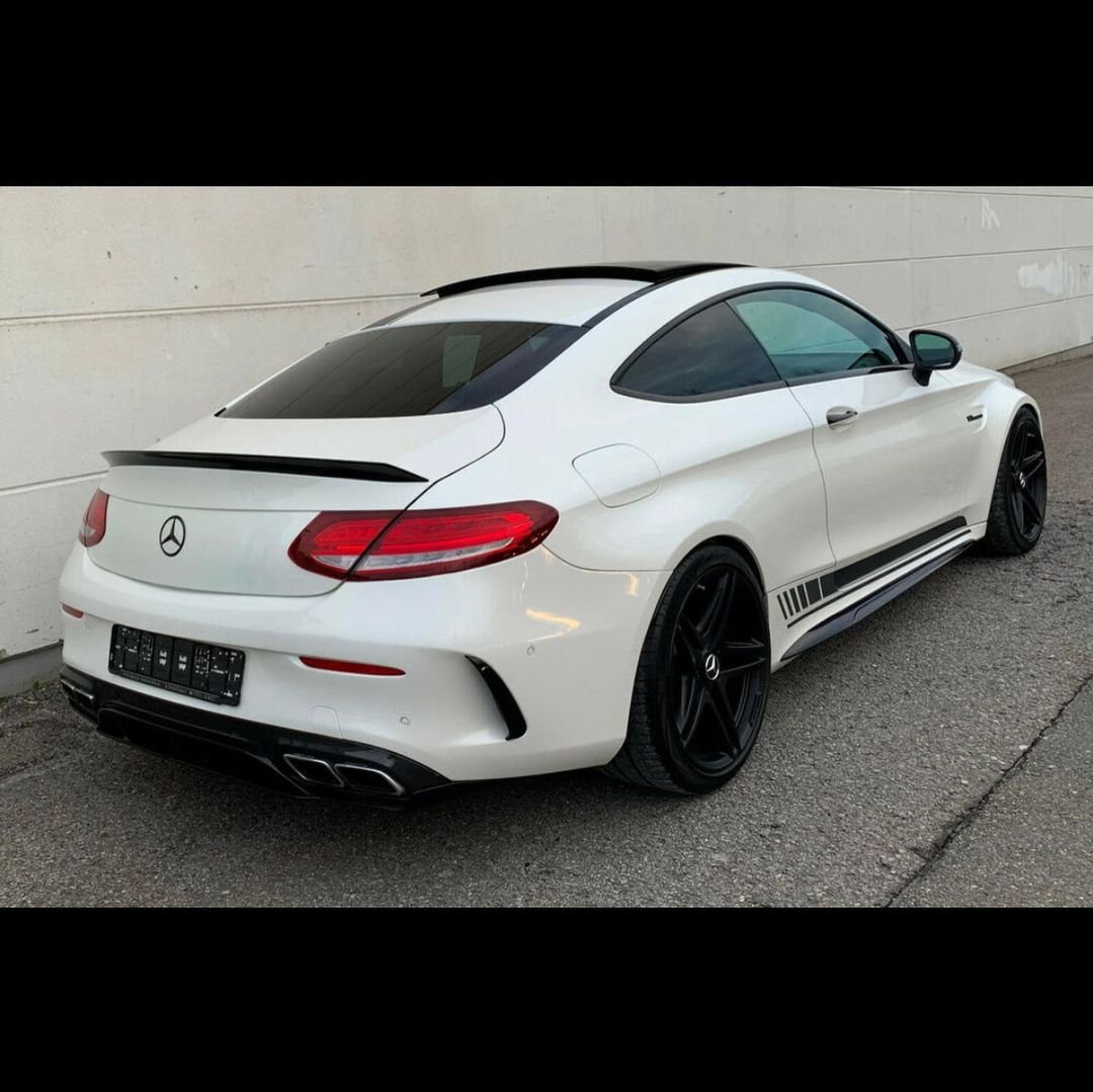 Mercedes -Benz C63s - Redi Auto Vetura