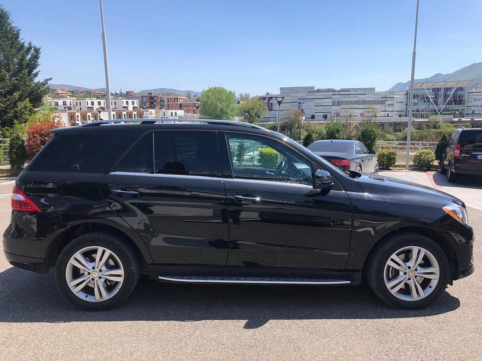 Mercedes Benz ML 350 Bluetec ///AMG Packet - Redi Auto Vetura