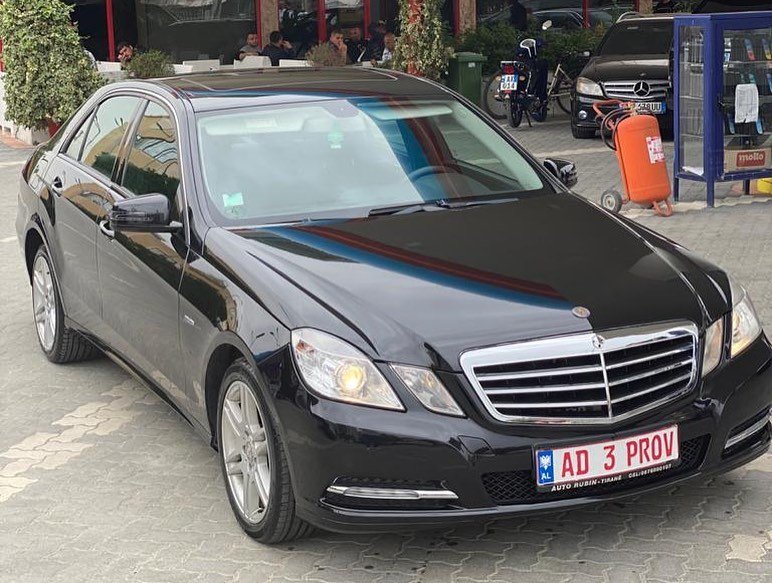 Mercedes -Benz E220 Cdi - Redi Auto Vetura