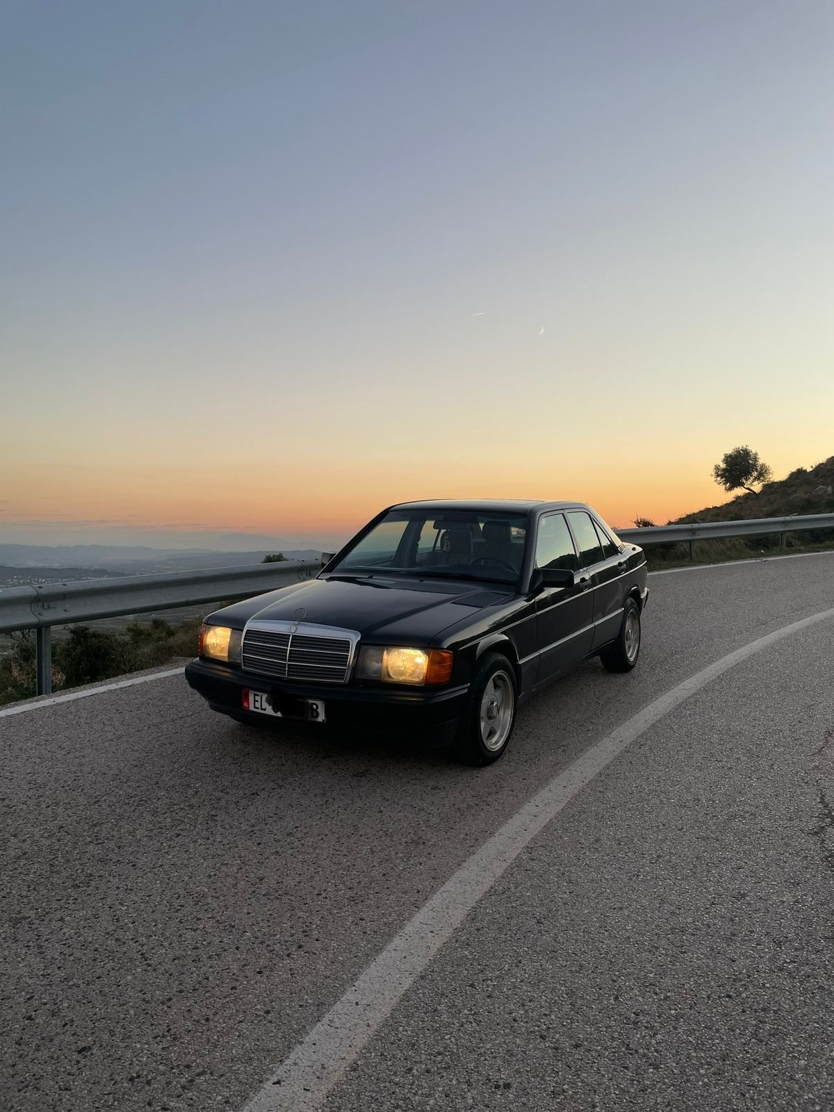 Benz 190 - Redi Auto Vetura