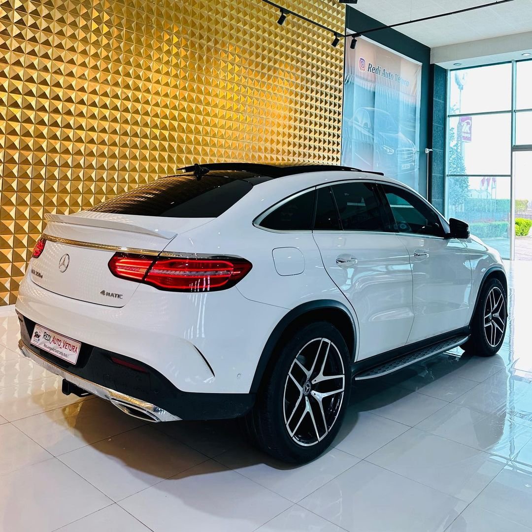 Mercedes-Benz GLE 350d AMG Packet - Redi Auto Vetura