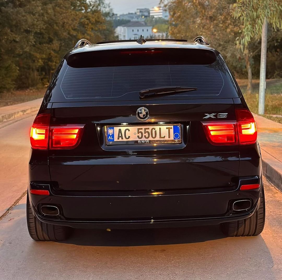 BMW X5 35d - Redi Auto Vetura